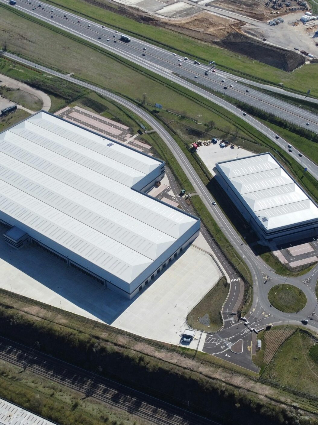 How Offshore ETFs Shield South Africans from a Weakening Rand - FFREEDOM